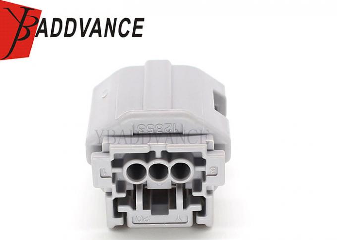 Grey Sumitomo Sealed Connectors 3 Way TS Series 6189-1130 90980-12353