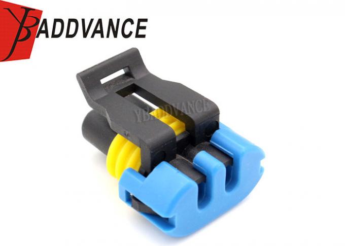 2 Way Female Sealed 150 Series Metri-Pack Connector Black 12052641