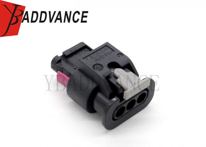 Female Automotive Waterproof Electrical Connectors 4F0 973 703 Reversal ...