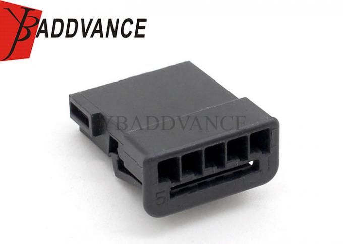 2.54mm 5 Pin Female TE Connectivity AMP Connectors 2289208-1 PBT Material