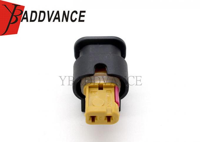 4F0973702A 2112985A PBT Amp Automotive Connectors