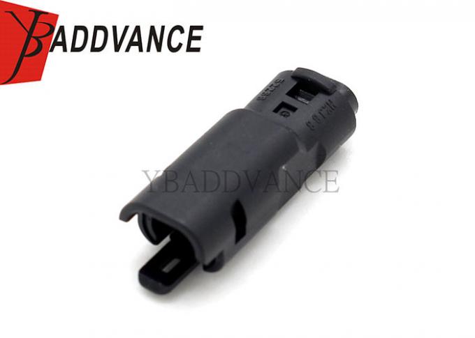 52266-0211 Molex P25 Series 2 Pin Male Connector With 24AWG Harness