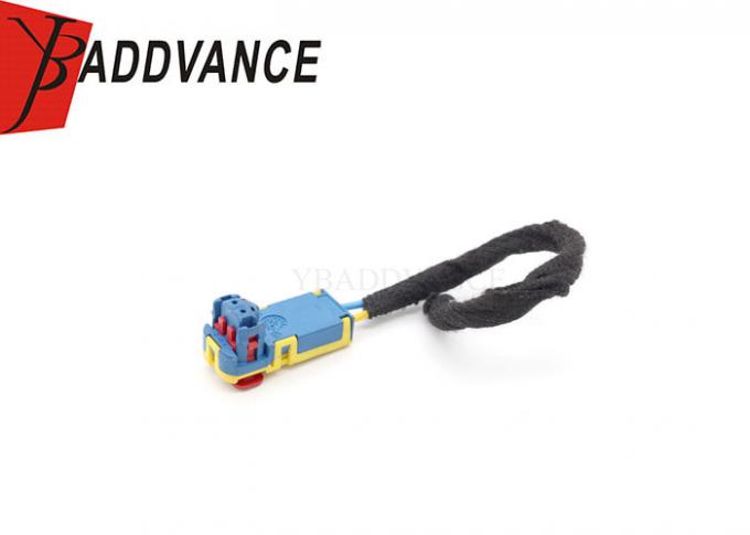 03171113 Amphenol 11mm VDA-AK1 Interface Airbag Connector Plug 2 Pin