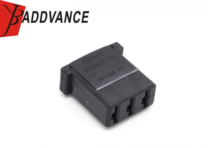 893906231 3 Hole Automotive Electrical Connectors Harness For V/W