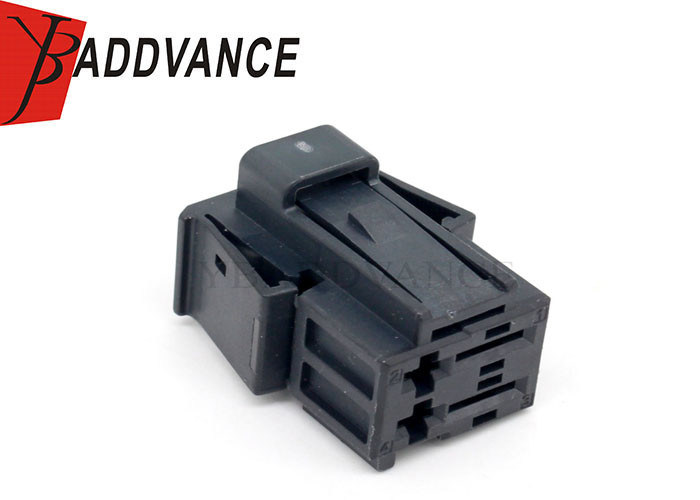 1-1418507-2 4 Pin Female Amp Mcp2.8/mcp6.3k Automobile Connectors WIth ...