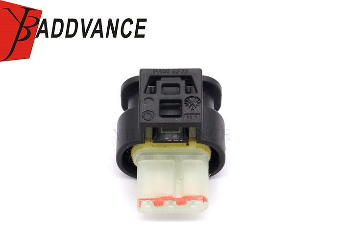 805-121-522 A0295451326 3 Pin Female PA66 GF25 Connector For Volkswagen ...