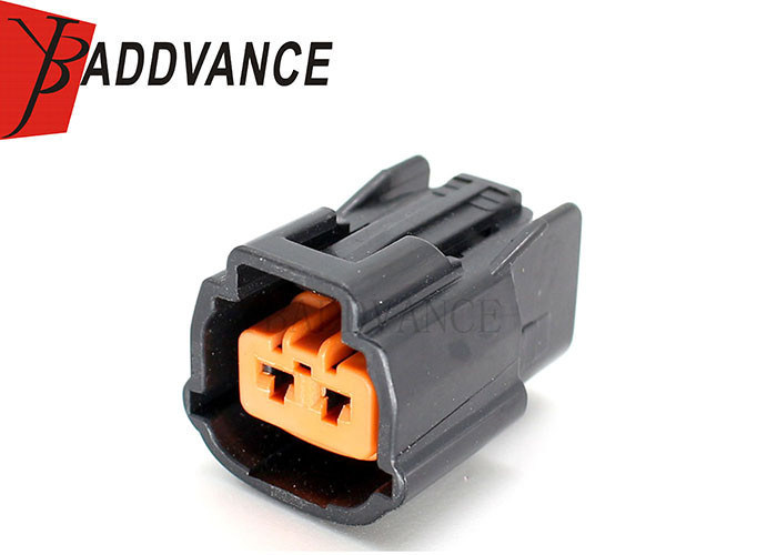 2 Pin Female Automotive Connector Sumitomo With 2 Socket Contacts and 2 ...