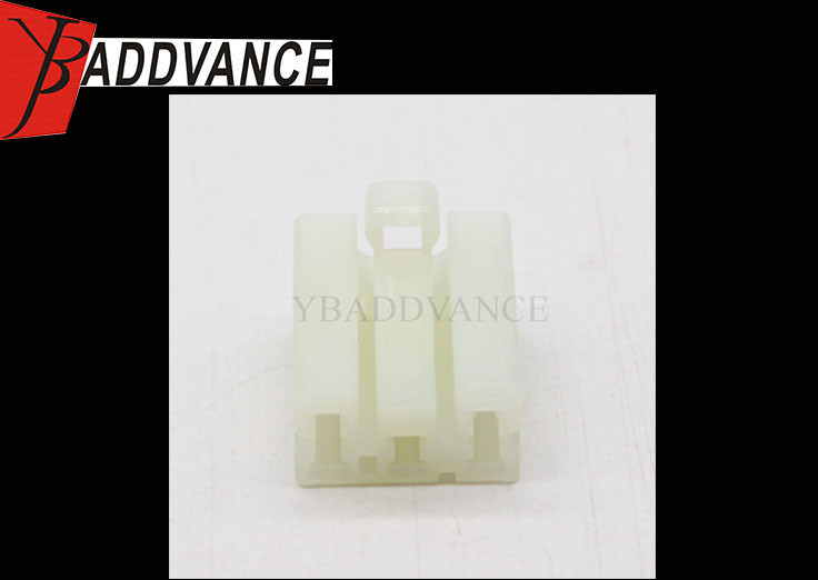 172494-1 Multi-Interlock Mark II Series 5 Pin Female TE AMP Connector ...