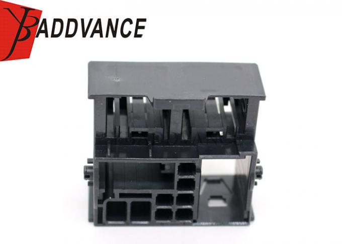 8 Pin Male Sumitomo Automotive Electrical Connectors Housing For Nissan