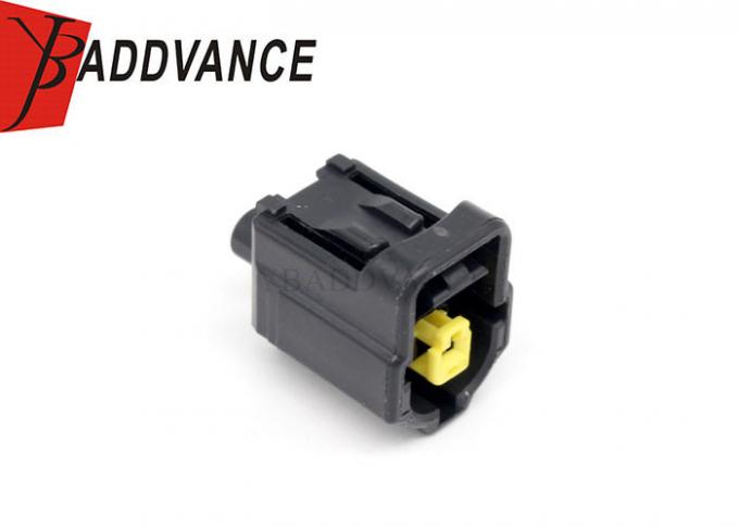 AMP SSC 1.8 Series 184042-1 1 Pin Female Automotive Sensor Connectors