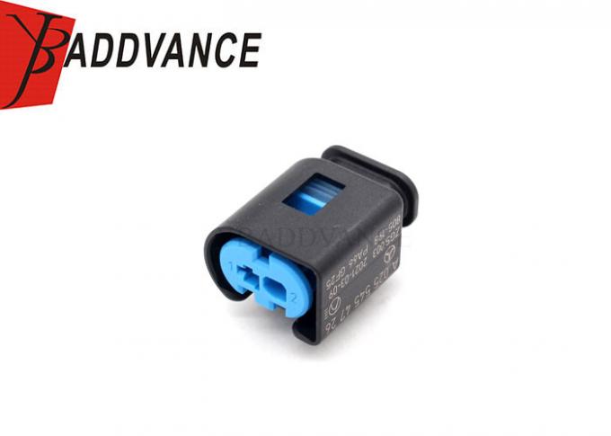 A 025 545 47 26 PA66 GF25 Female 1 Pin Connector For Engine Motor ...