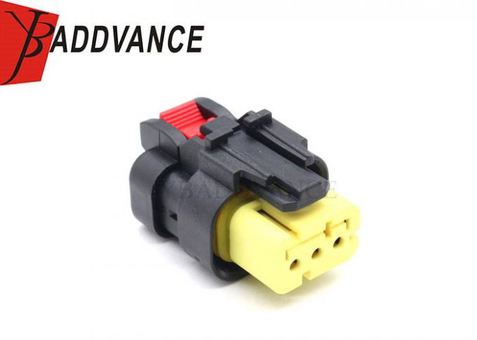 TE Connectivity AMP 3 Pin Female Waterproof Auto connector 776523-3