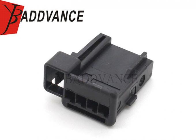 1379029-1 HSG 2.54mm 4 Pin Female Connector With Latch Lock