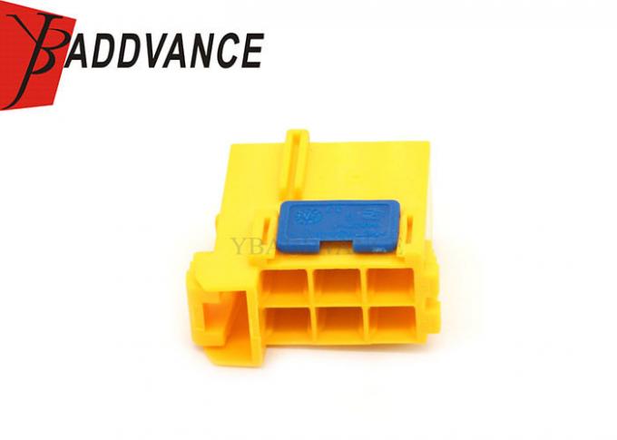 1-965640-3 TE Connectivity / AMP 6 Pin Female BCM Computer Amplifier ...